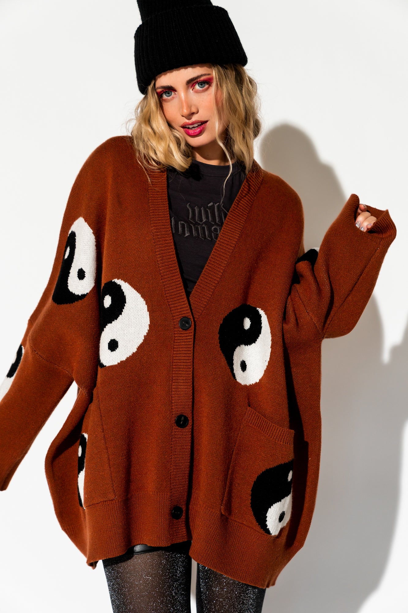 Main Character Energy Oversized Yin Yang Cardigan in Cinnamon – Dressed ...