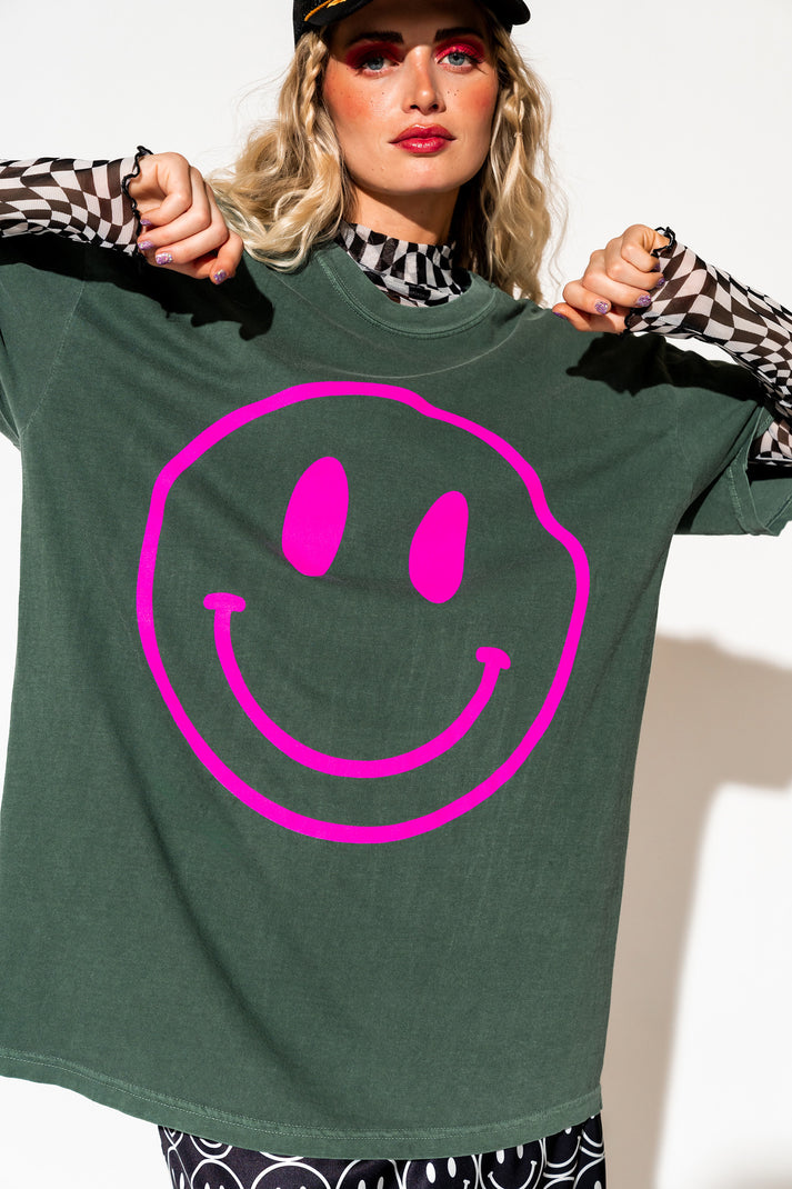 The World Needs Your Magic Oversized Tee in Jade + Pink – Dressed in Lala