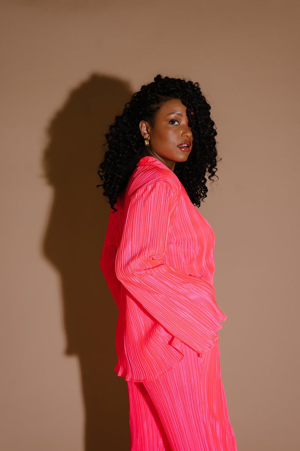 Long Sleeve Plissé Set in Electric Pink – Dressed in Lala