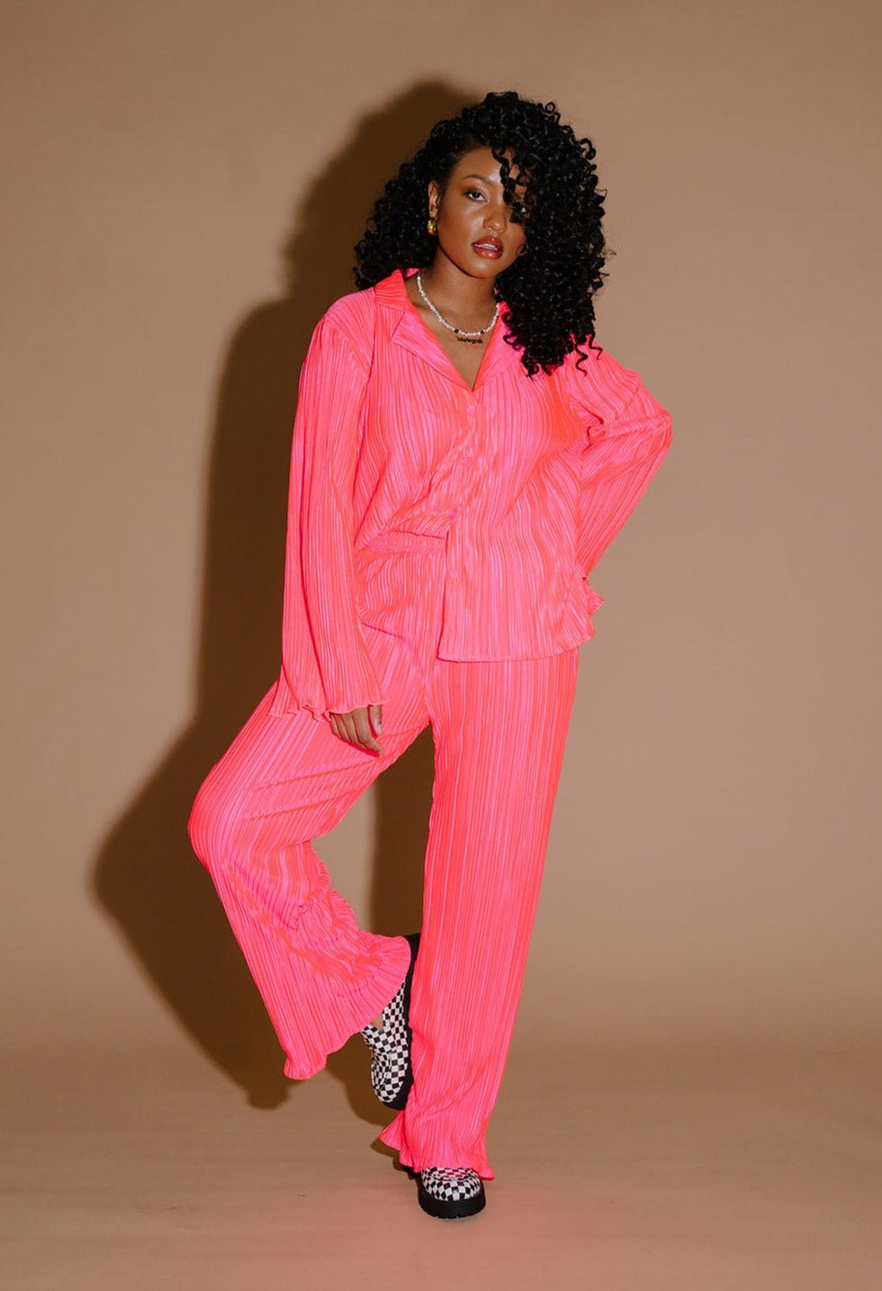 LALA ORIGINAL: Long Sleeve Plissé Set in Electric Pink – Dressed in Lala